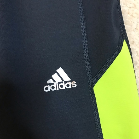 adidas | Pants & Jumpsuits | Adidas Medium Compression Capri Tights ...